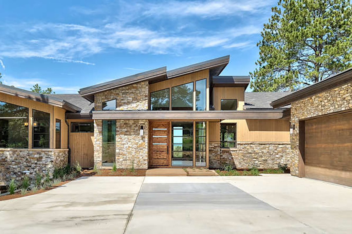 Contemporary – Monarch Homes